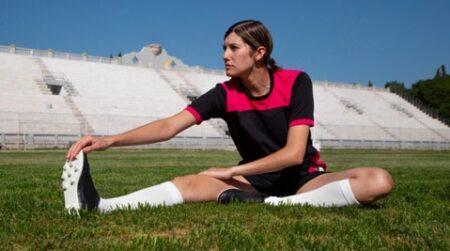 Dynamic Stretches for Soccer Matches: Boost Your Agility and Prevent ...